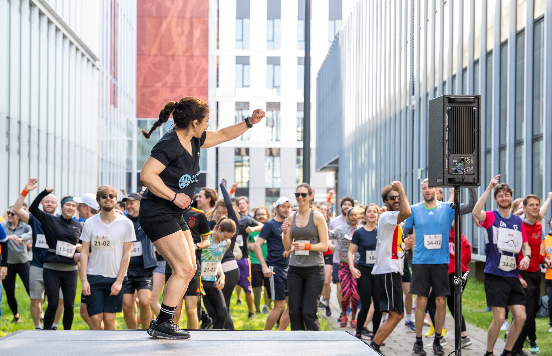 Successful comeback for Leiden Science Run: 65 teams raise 9400 euros ...