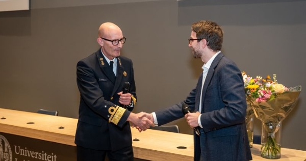 MIVD director Peter Reesink delivers first Arthur Docters van Leeuwen ...