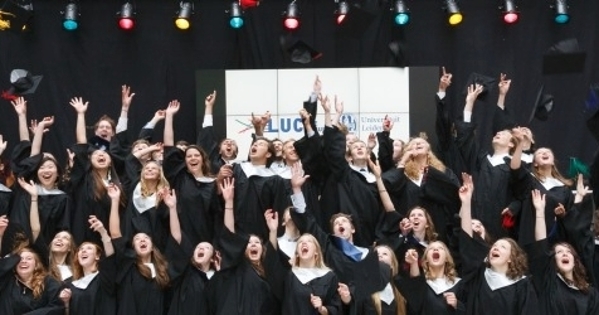 Leiden University College The Hague - Leiden University