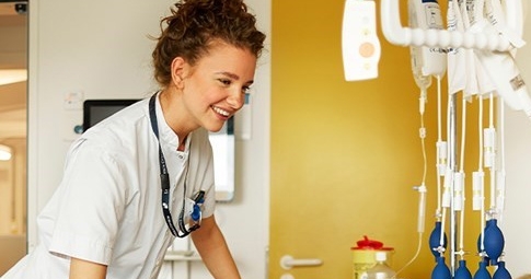 LUMC eerste ziekenhuis met AI-opnamevoorspeller voor de Acute Opname Afdeling - Universiteit Leiden