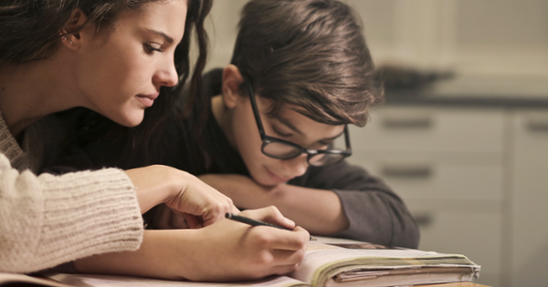 Parental criticism hurts: a glimpse inside the adolescent brain ...