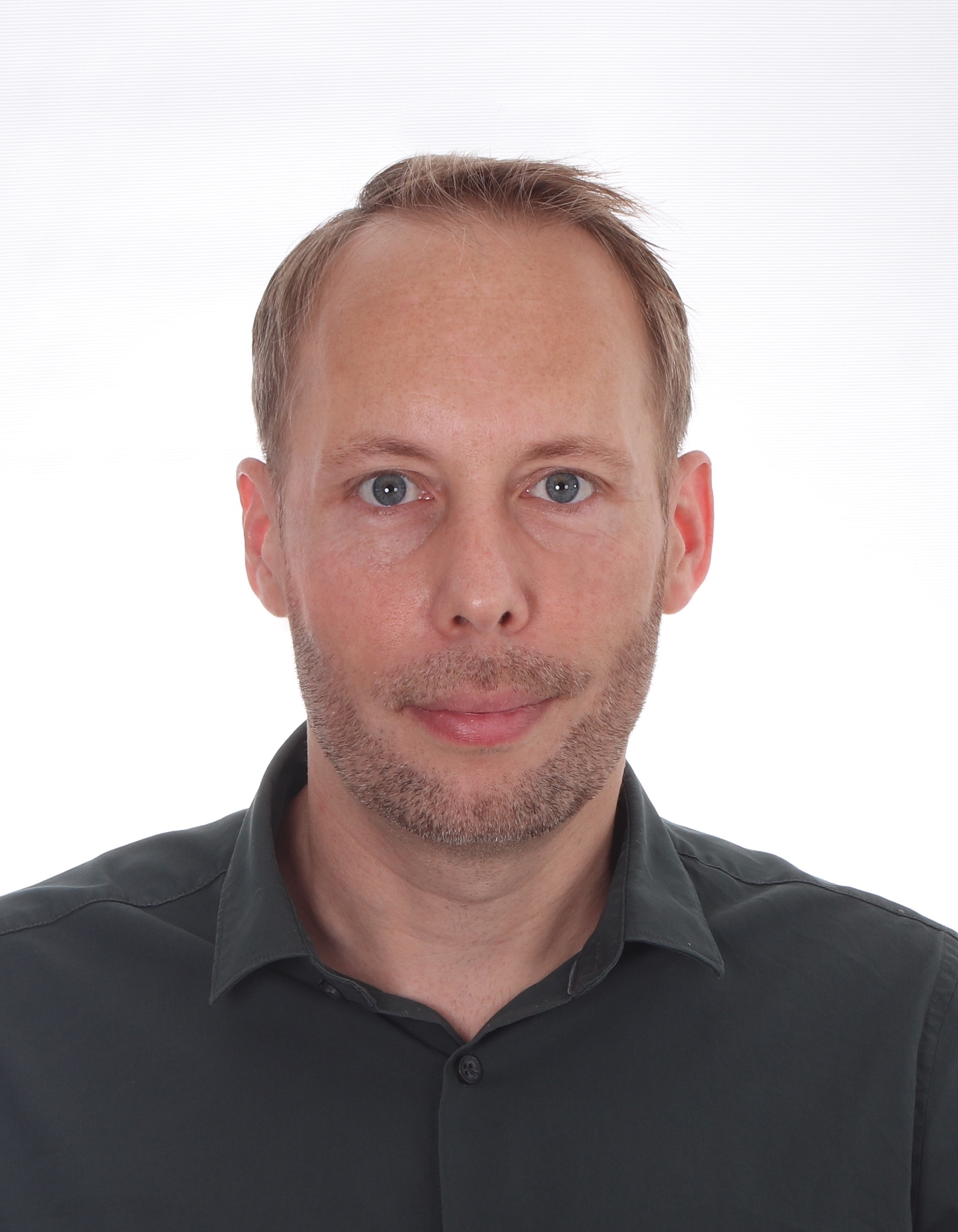 Prehistoric loanwords in Armenian: Hurro-Urartian, Kartvelian, and the ...