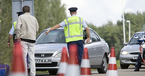 Crimmigration: what it is, and its practical implications - Leiden ...