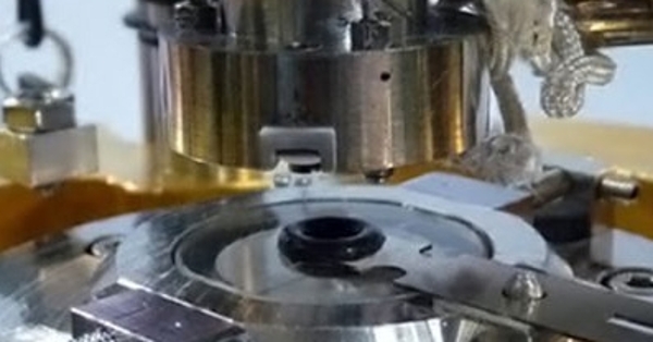 Surface and Interface Science - Leiden University