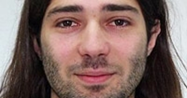 Anton Akhmerov wint FOM Natuurkunde Proefschrift Prijs 2012 - Universiteit Leiden