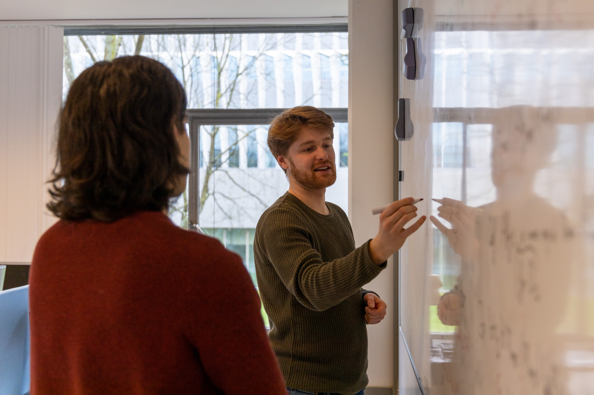 Designing the quantum future on a regular computer - Leiden University