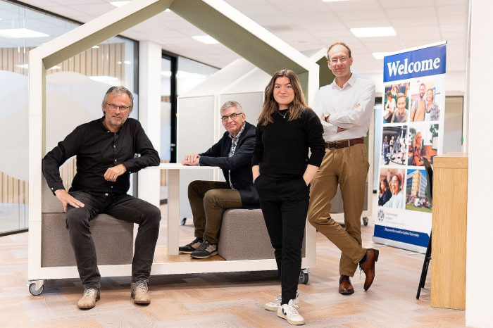 Welkom bij de Faculteit der Sociale Wetenschappen - Universiteit Leiden