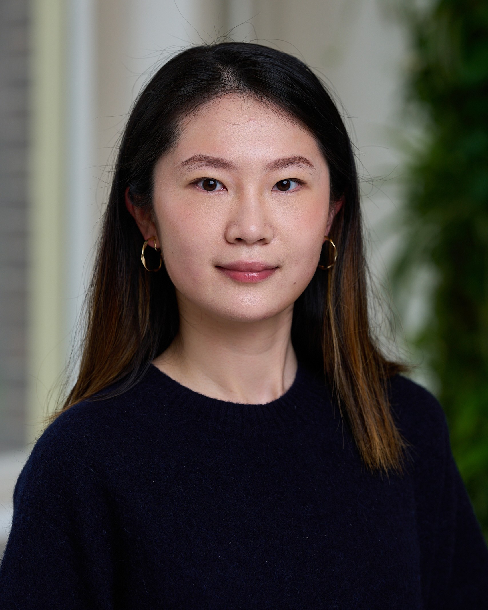 Yang Hu - Leiden University