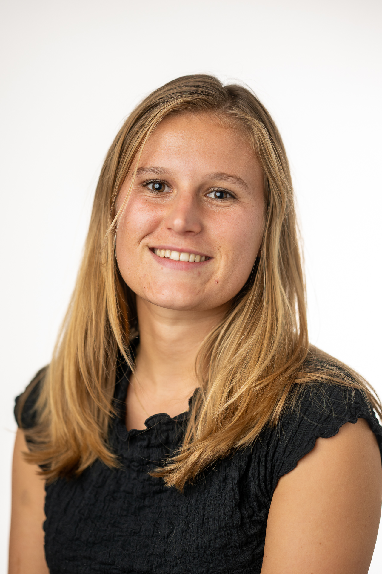 Carlijn van der Hek - Leiden University