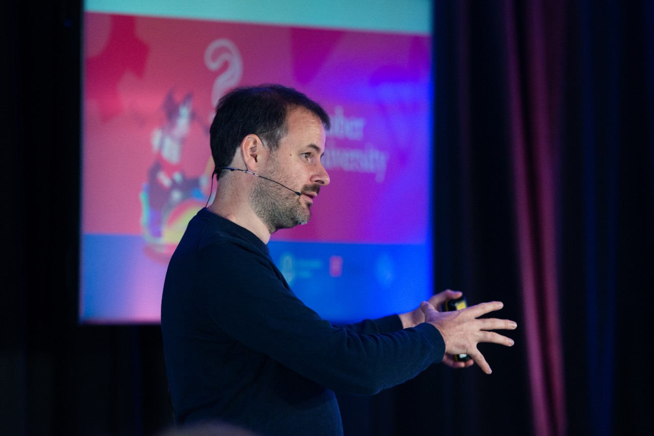 Changing of the guard: Quentin Bourgeois to succeed Joanita Vroom as ...