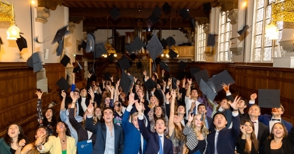 Graduation ceremony BSc Politicologie/Internationale Politiek - Leiden ...